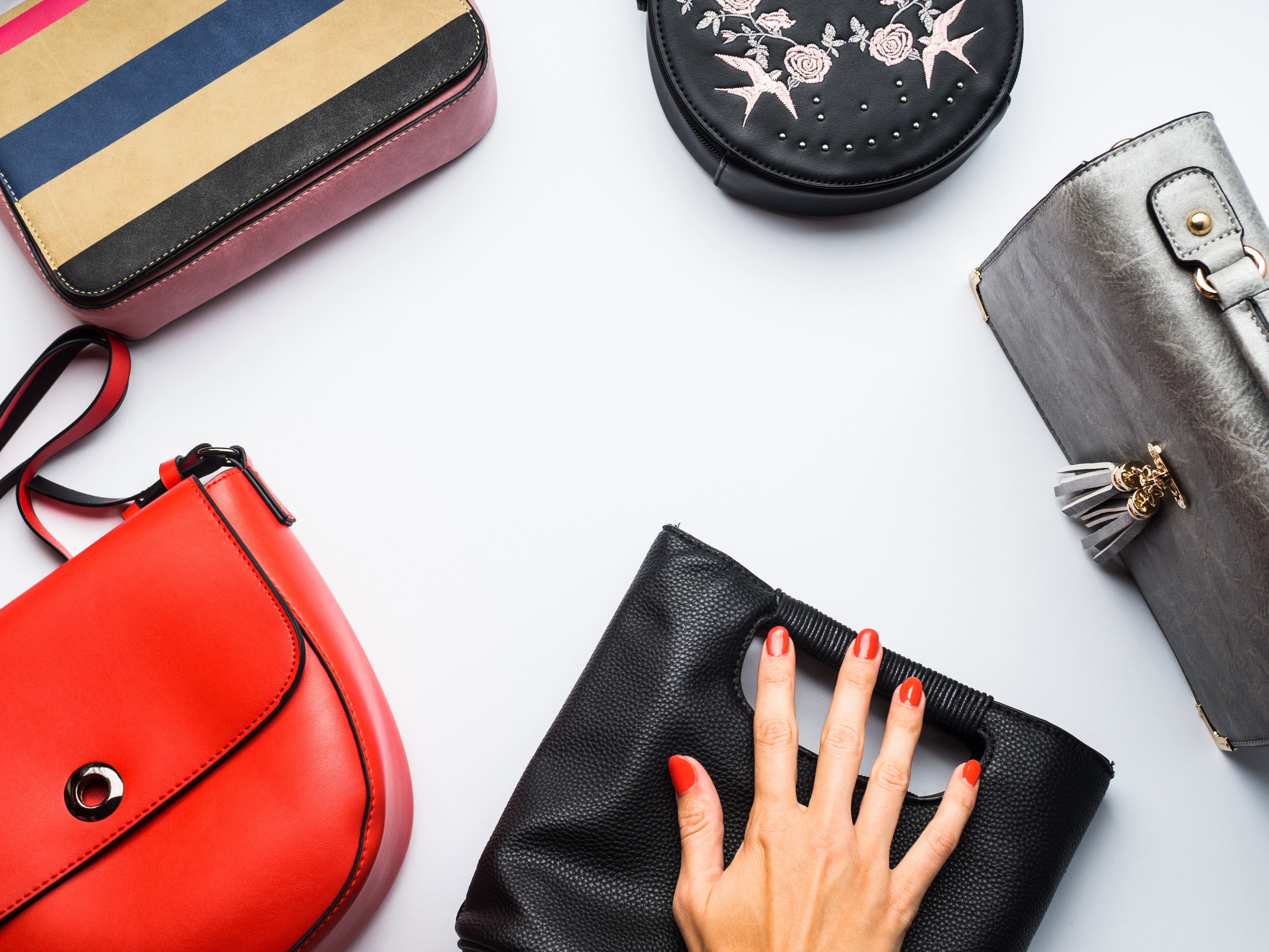 Discover Luxury with Women's Handbags from Chokore